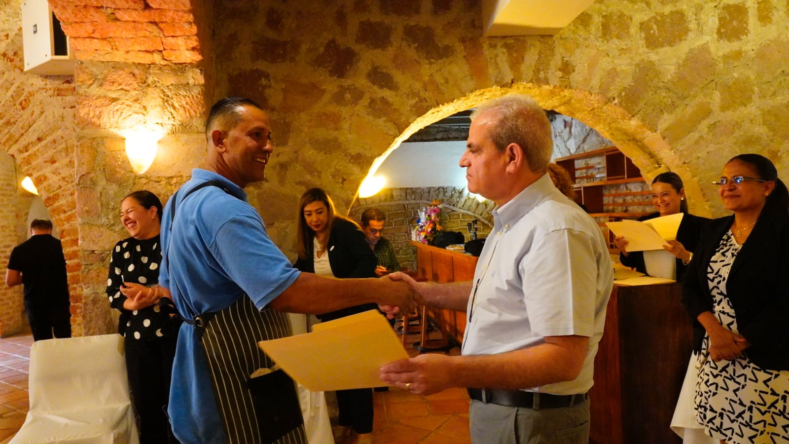 CUMPLE HOTEL MESÓN DE JOBITO 31 AÑOS DE HISTORIA Y TRADICIÓN - Revista ...